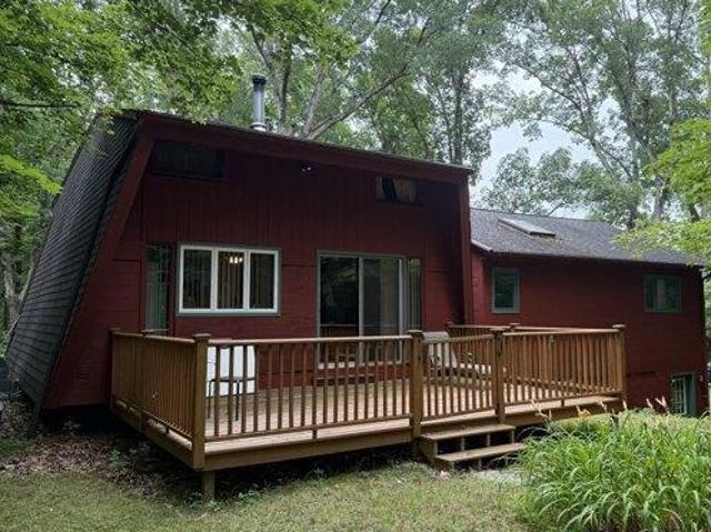house with 2 bedroom, Coventry CT ES104789606