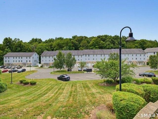house with 2 bedroom, Coventry CT ES104834731
