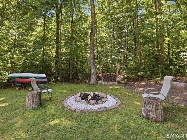 house with 2 bedroom, Coventry CT ES105117397