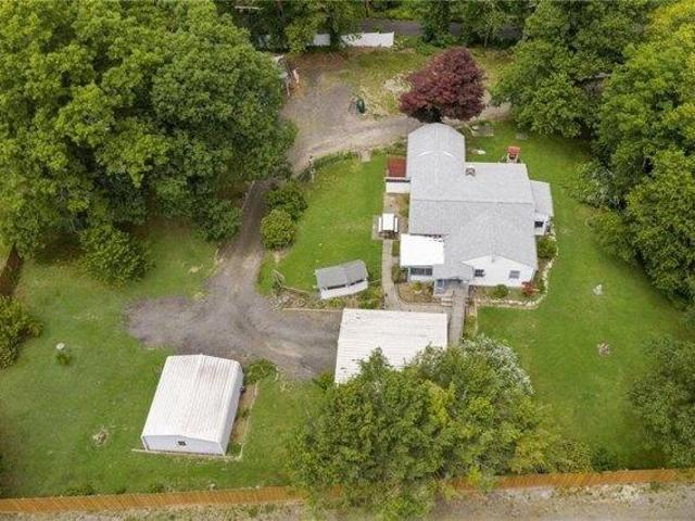 house with 2 bedroom, Coventry RI ES103495296