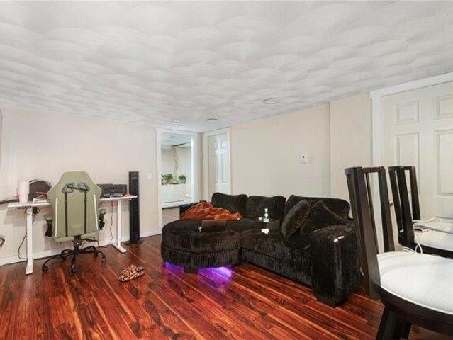 house with 2 bedroom, Coventry RI ES105092635