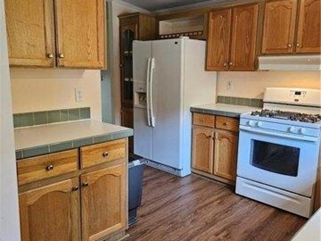 house with 2 bedroom, Coventry RI ES105093115
