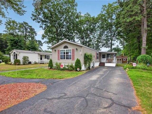 house with 2 bedroom, Coventry RI ES105114747