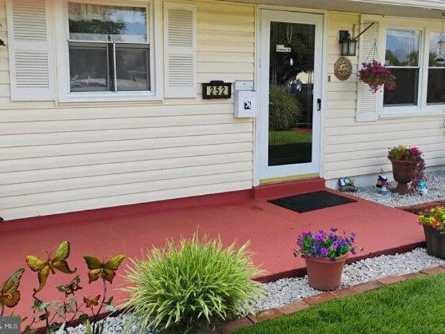 house with 2 bedroom, Clayton NJ DS102565735