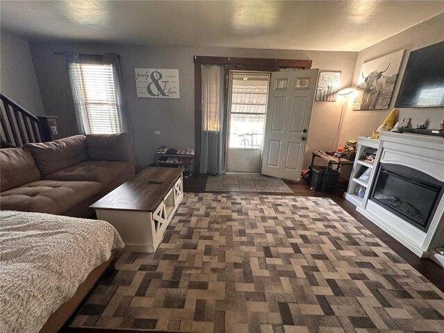 house with 2 bedroom, Clairton PA ES103622985