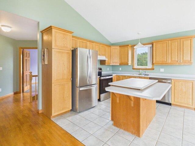 house with 2 bedroom, Clarksville NH ES105191521