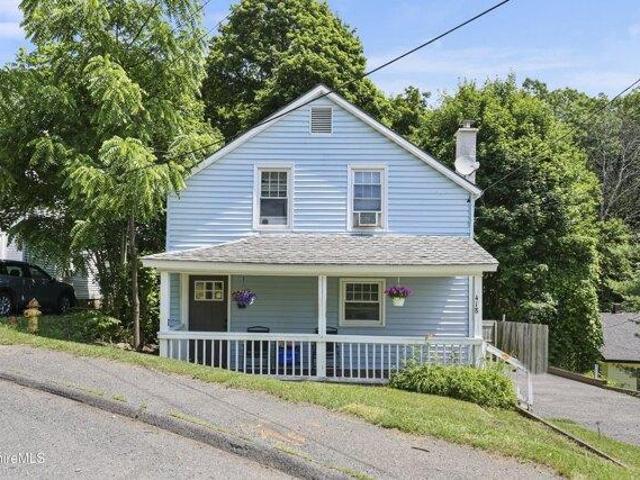 house with 2 bedroom, Clarksburg MA DS103969609