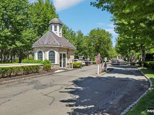 house with 2 bedroom, Clifton NJ DLS102723893