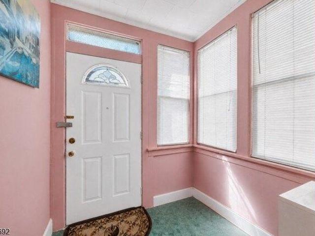 house with 2 bedroom, Clifton NJ ES104152402