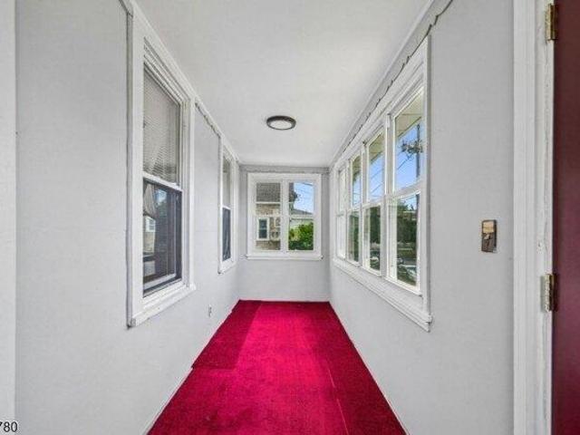 house with 2 bedroom, Clifton NJ ES104297846