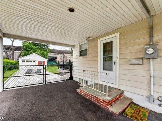 house with 2 bedroom, Clifton NJ ES104906444