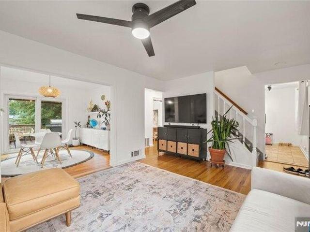 house with 2 bedroom, Clifton NJ ES105142762
