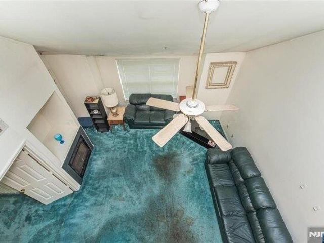 house with 2 bedroom, Clifton NJ ES105173407