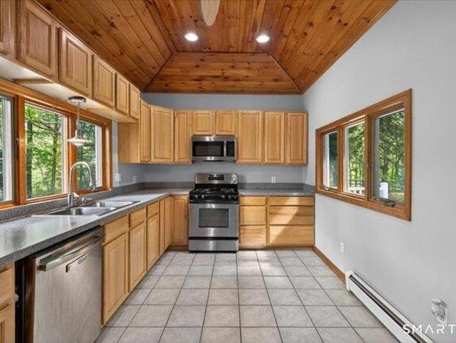 house with 2 bedroom, Clinton CT DS102585588