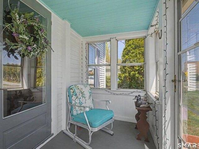 house with 2 bedroom, Clinton CT ES104237357