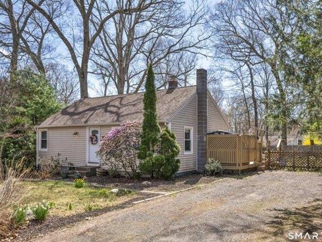 house with 2 bedroom, Clinton CT ES104758126