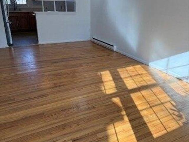 house with 2 bedroom, Clinton CT ES103159259