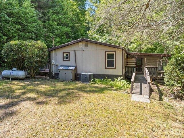 house with 2 bedroom, Clyde NC ES103604695