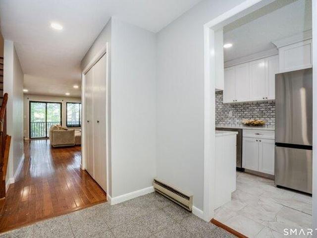 house with 2 bedroom, Cromwell CT DLS102156751