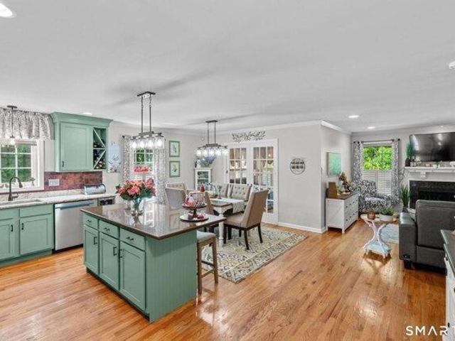 house with 2 bedroom, Cromwell CT ES105142646