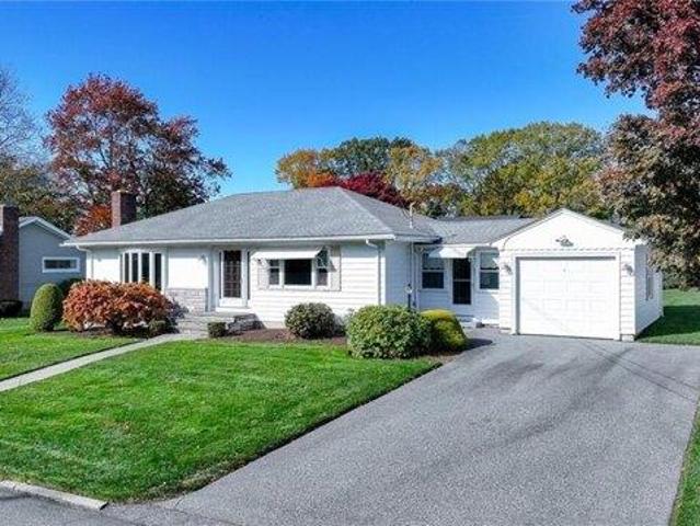 house with 2 bedroom, Cranston RI DLS102280782