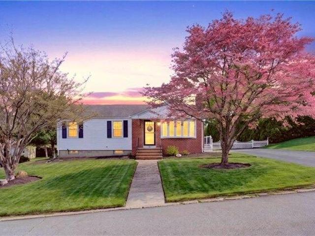 house with 2 bedroom, Cranston RI DS102584608