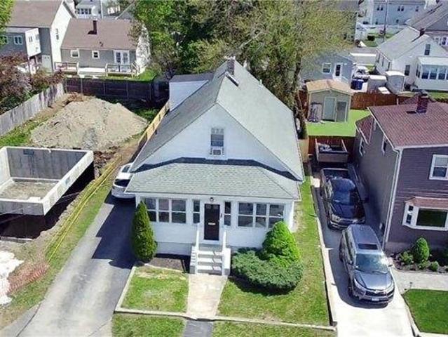 house with 2 bedroom, Cranston RI DS103016919