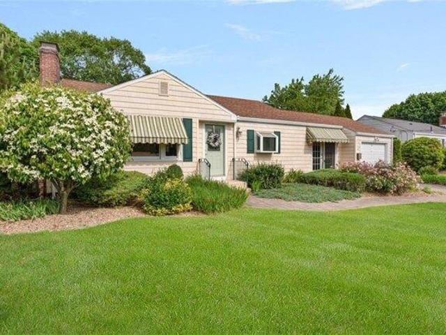 house with 2 bedroom, Cranston RI DS103247318