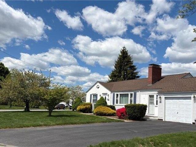 house with 2 bedroom, Cranston RI DS103807573