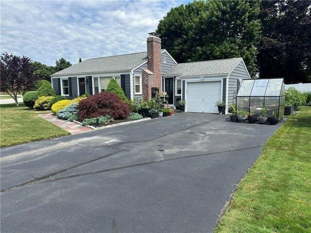 house with 2 bedroom, Cranston RI DS104044455