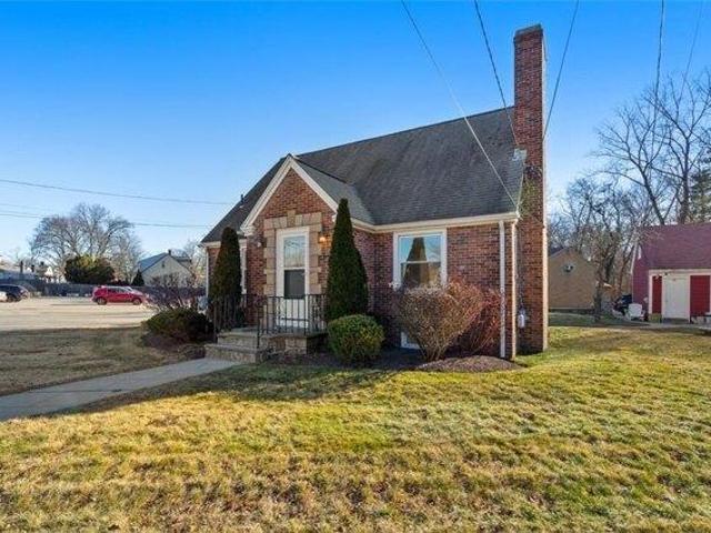 house with 2 bedroom, Cranston RI ES103019546