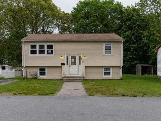 house with 2 bedroom, Cranston RI ES103036785