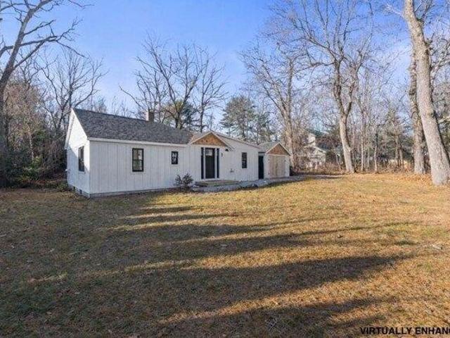 house with 2 bedroom, Cumberland ME DS102761978