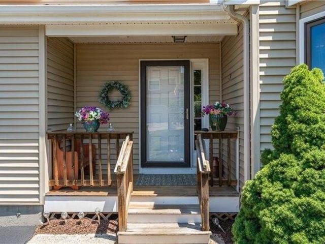 house with 2 bedroom, Cumberland RI DS104406650