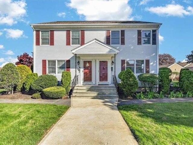 house with 2 bedroom, Cumberland RI DS103018195