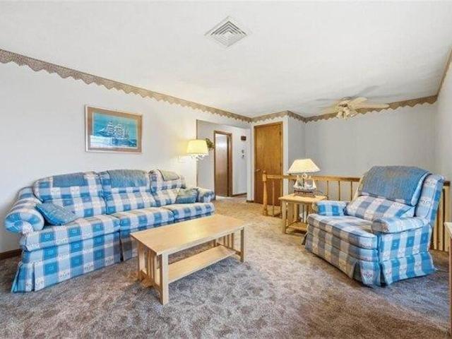 house with 2 bedroom, Cumberland RI DS103072151
