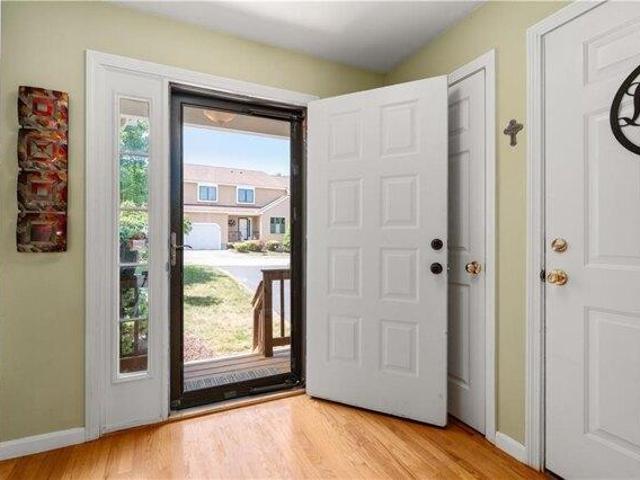 house with 2 bedroom, Cumberland RI ES104406650