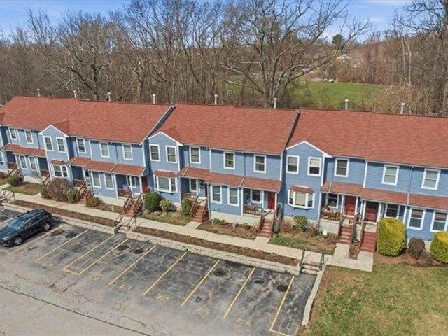 house with 2 bedroom, Cumberland RI ES105095563
