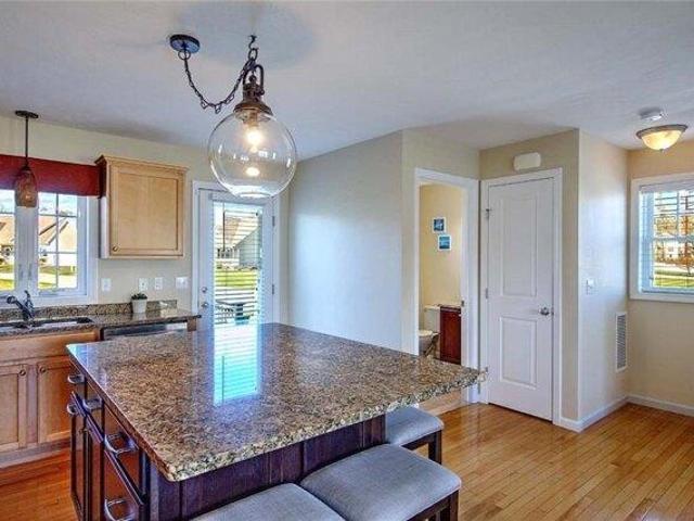 house with 2 bedroom, Cumberland RI ES103496195