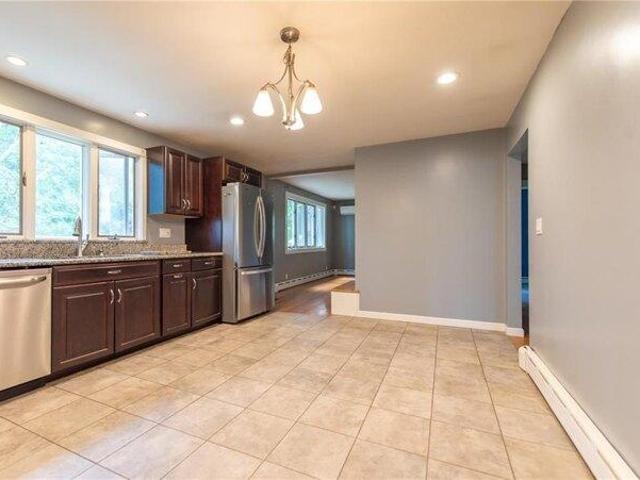 house with 2 bedroom, Cumberland RI ES103929517