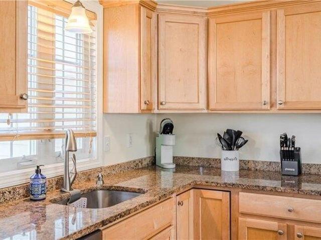 house with 2 bedroom, Cumberland RI ES103966564
