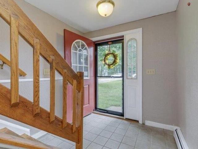 house with 2 bedroom, Danville NH ES104297744
