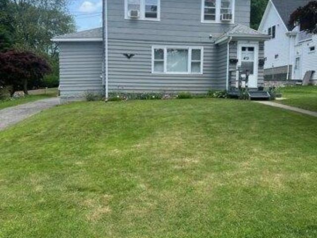 house with 2 bedroom, Danbury CT DLS101747192