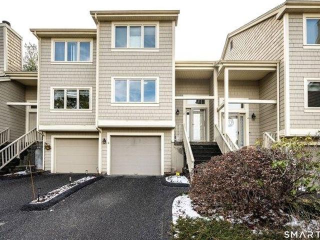 house with 2 bedroom, Danbury CT DLS101998703