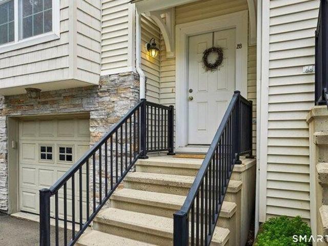 house with 2 bedroom, Danbury CT DS104190138