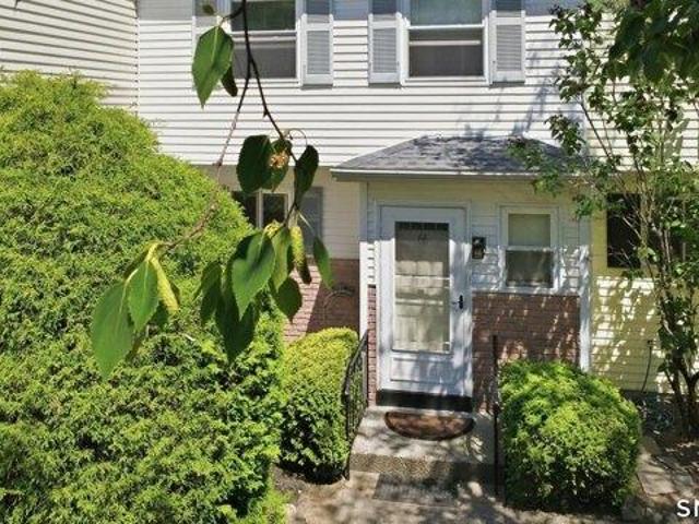 house with 2 bedroom, Danbury CT DS104263411