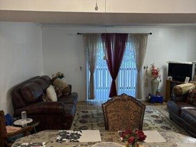 house with 2 bedroom, Danbury CT ES104789195