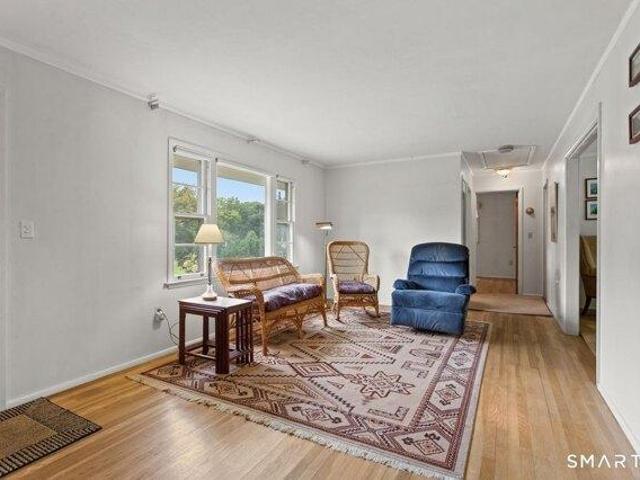 house with 2 bedroom, Danbury CT ES104809719