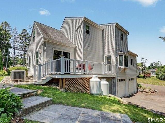 house with 2 bedroom, Danbury CT ES104835407