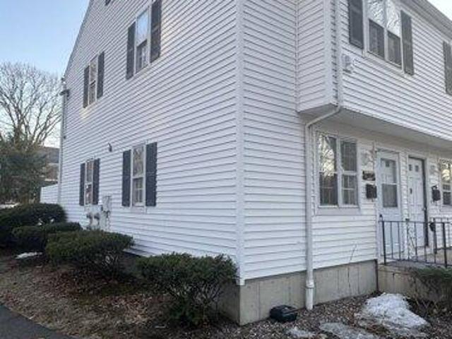 house with 2 bedroom, Danbury CT ES103664351